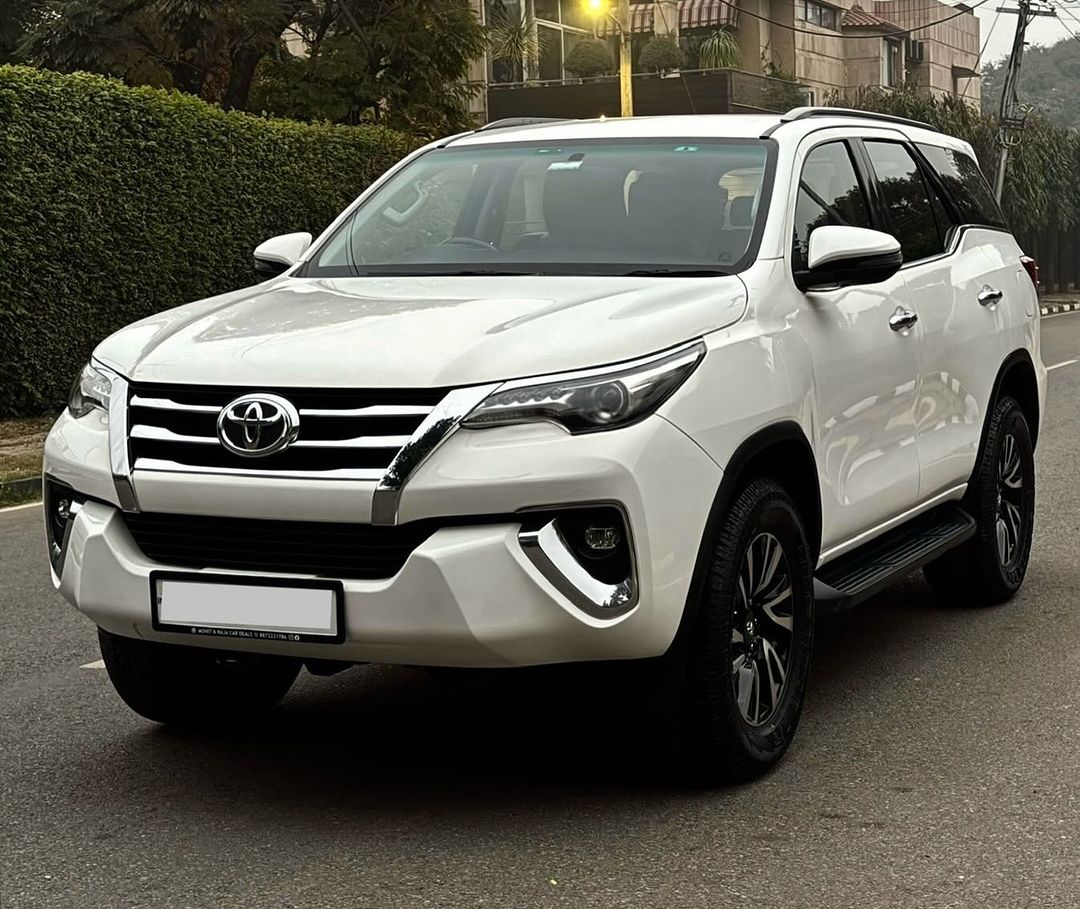 Toyota Fortuner 4x4 For Rent in Delhi Available For Self Drive in All ...